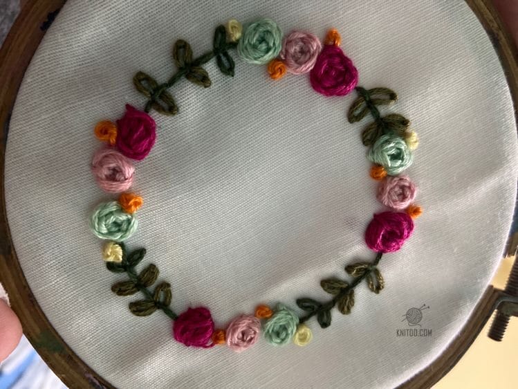 Embroidery wreath tutorial
