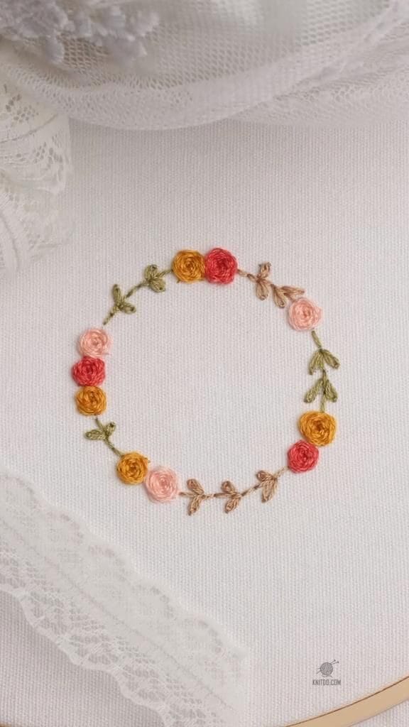 Embroidery wreath tutorial